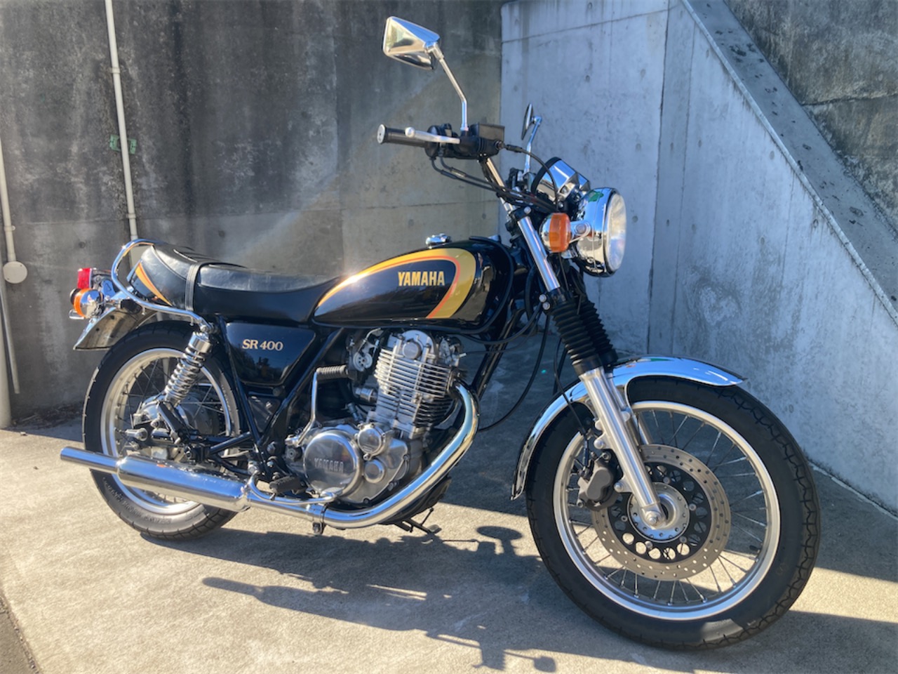 SR400-3 50THアニバ | SR400・SR500のカスタム制作・販売・高価買取／シンセリティワークス Sincerity Works